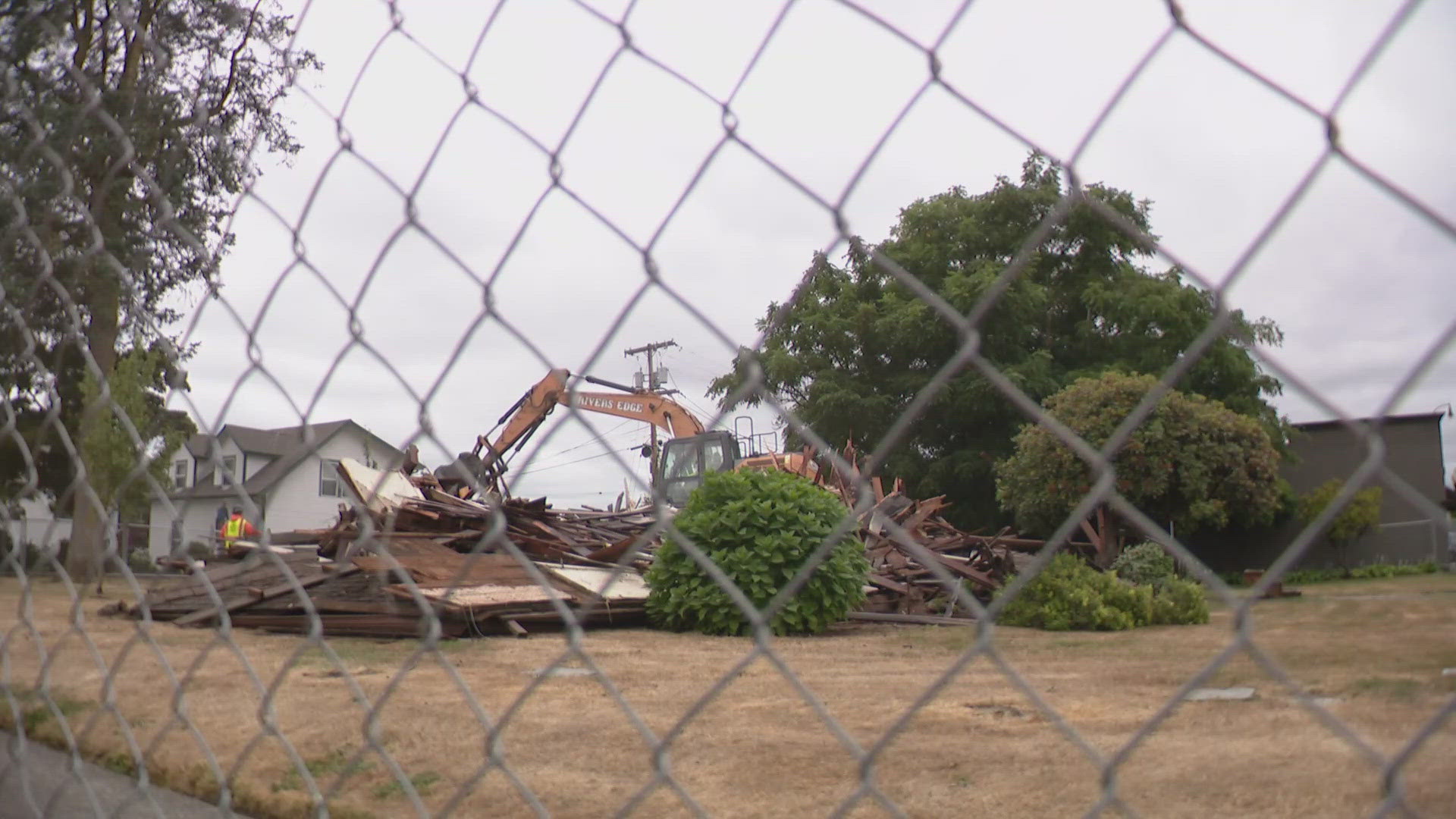 Historic Ryan House demolished in downtown Sumner | king5.com