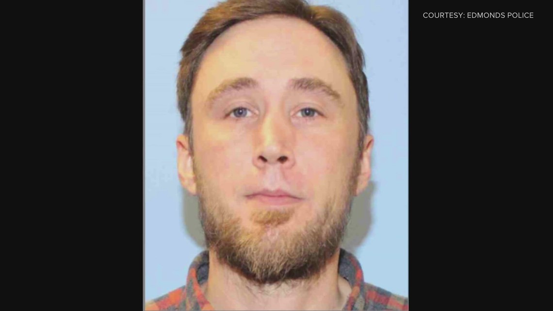 Edmonds police reveal suspect in deadly parking lot stabbing | king5.com