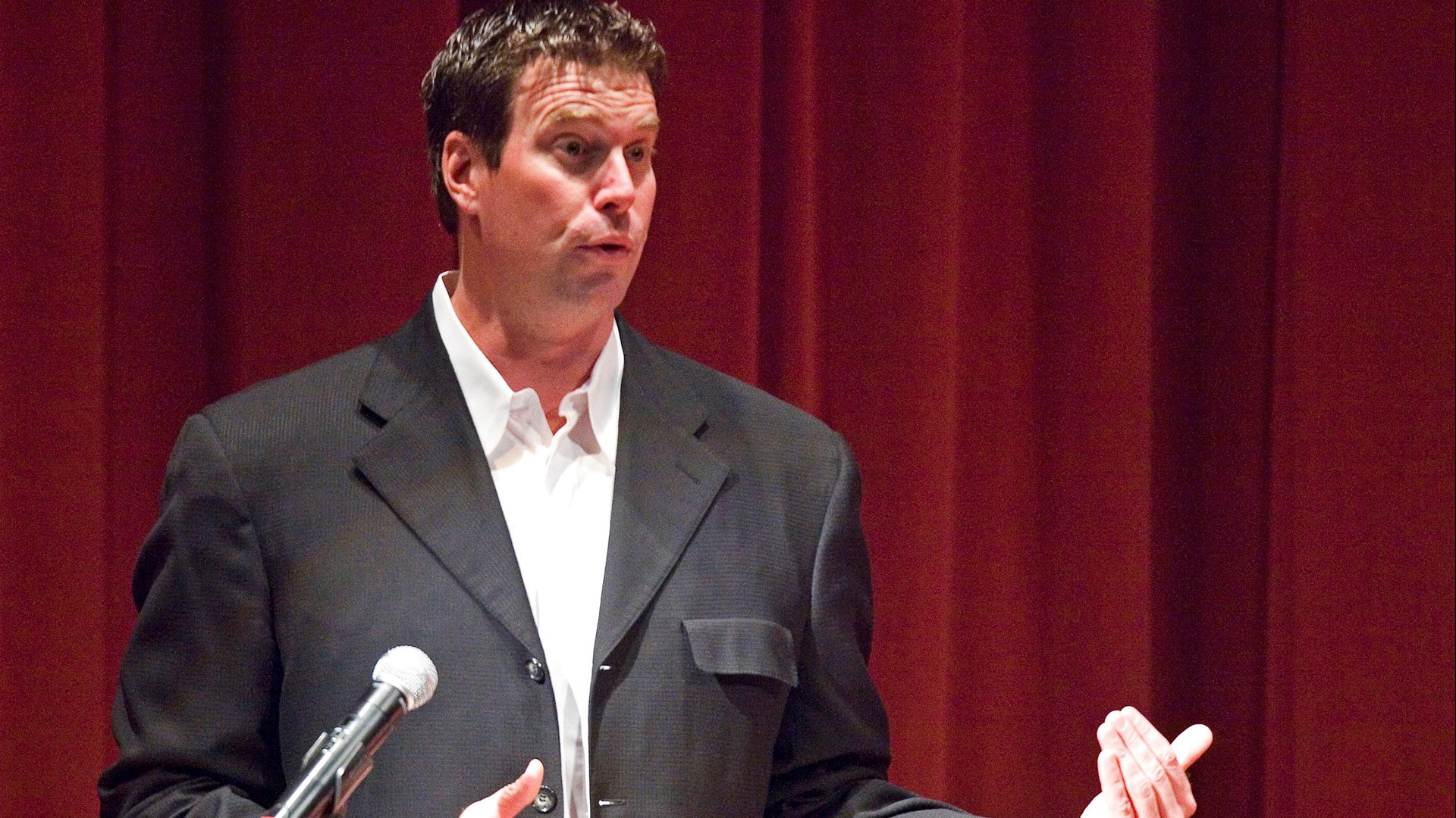 Former WSU quarterback Ryan Leaf arrested on domestic battery charge ...