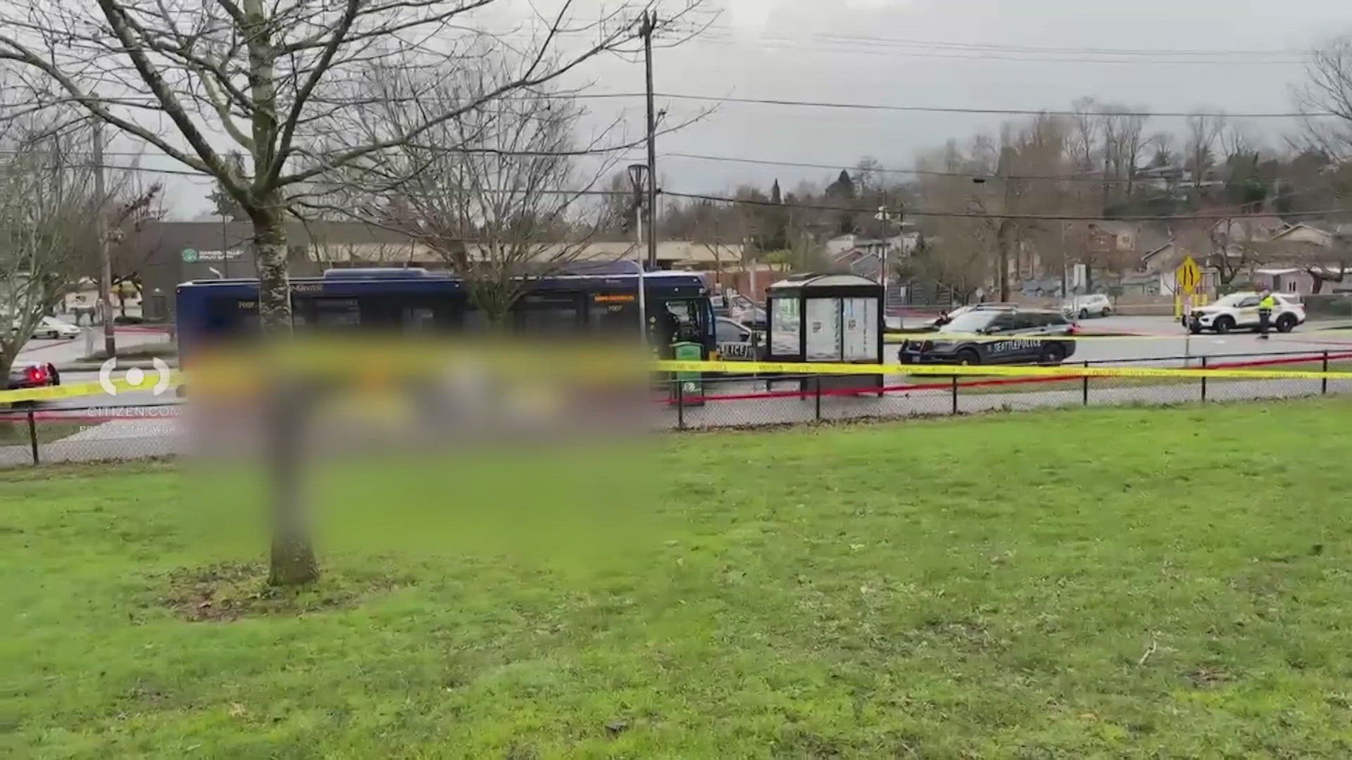 Police search for suspect in shooting that killed 2 near Rainier Beach ...