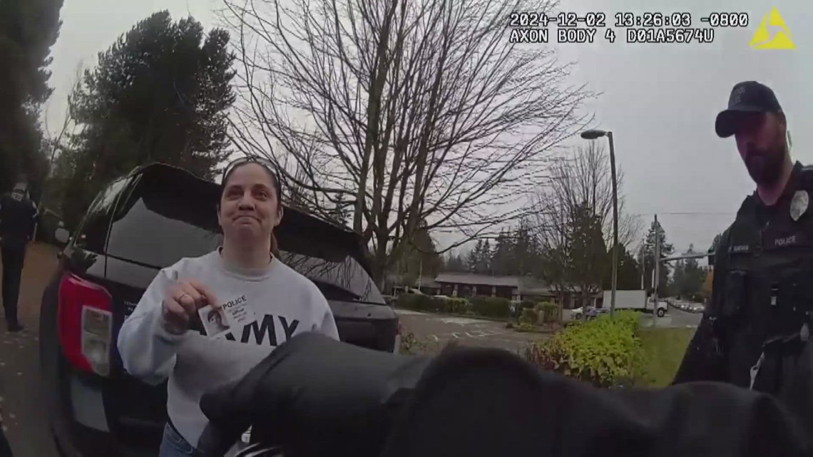 Body-worn video shows arrest of Edmonds cop after she allegedly pointed ... Body-worn video shows arrest of Edmonds cop after she allegedly pointed ...