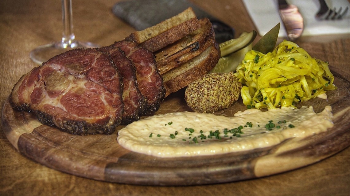 Smokin' good food & drink at Lady Jaye in West Seattle | king5.com