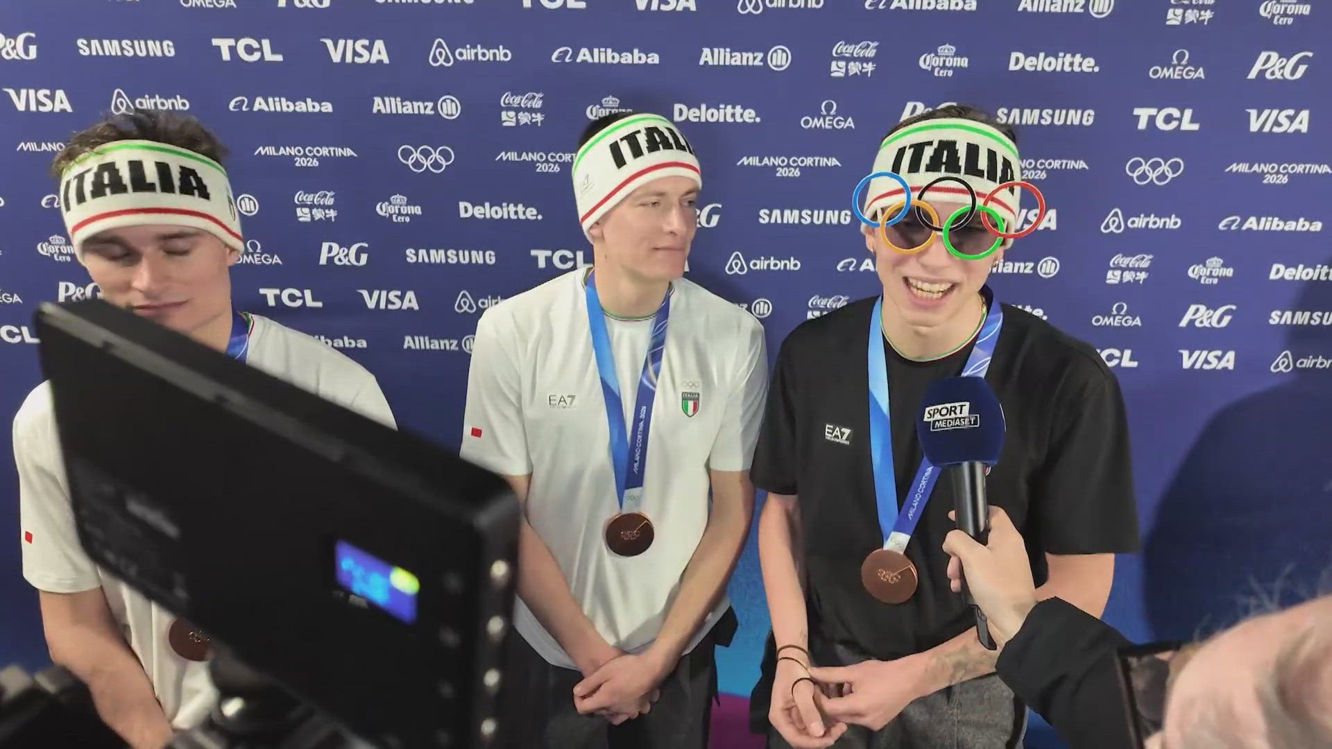 Bring gold 'back to The Town': The Oakland connection between Marshawn ...