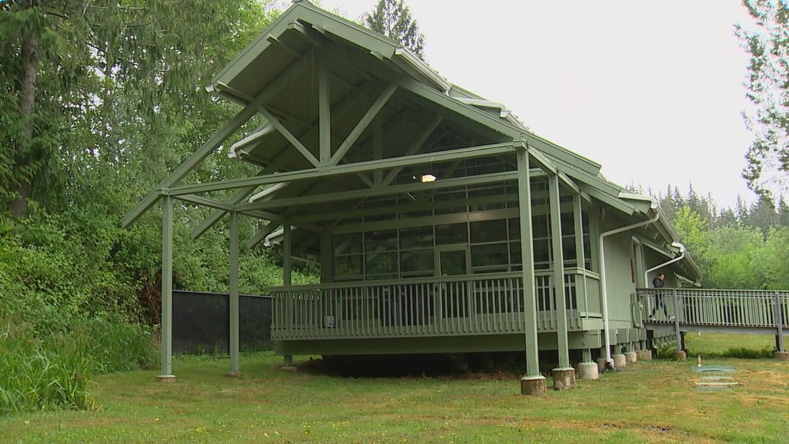 Amanda Park's library could be moved over 150 miles to Randle | king5.com