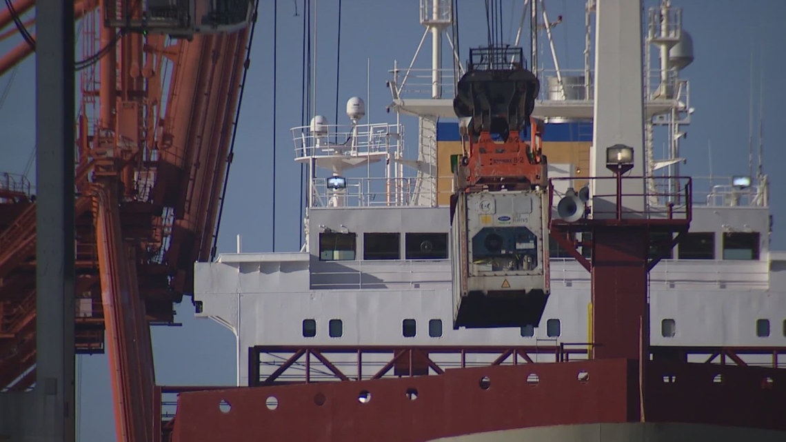 Seattle imports plunge 25% as tariffs hit local businesses | king5.com