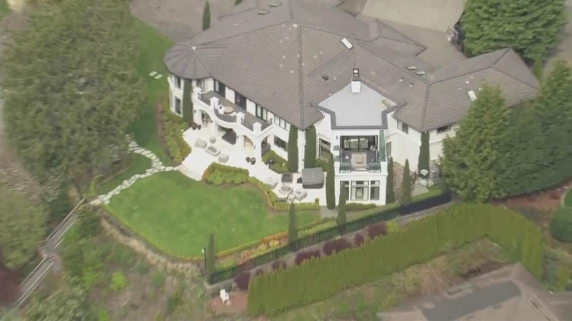 Aerials: Russell Wilson's Bellevue mansion hits the market for $28 ...