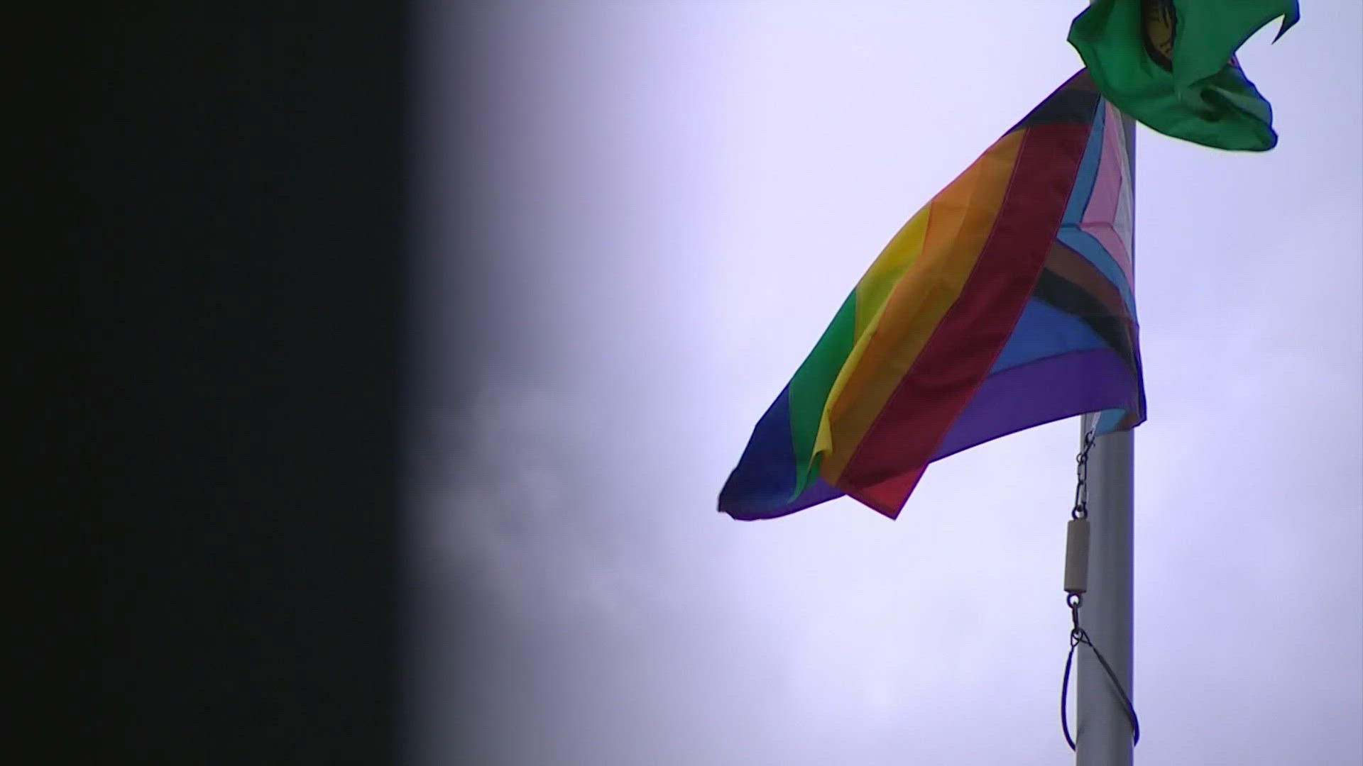 Man charged with hate crime for allegedly burning Pride flag in Seattle ...