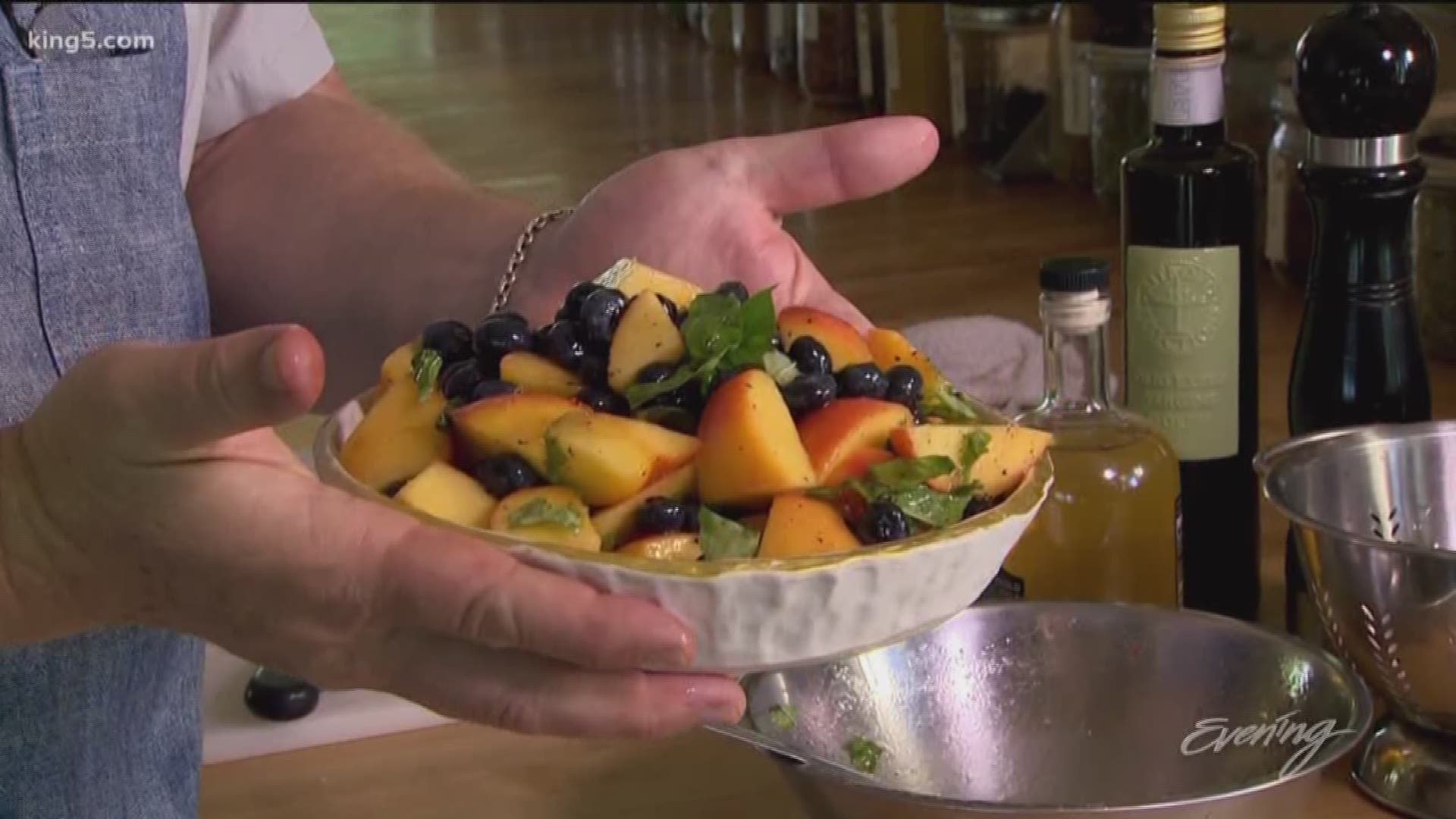See how Chef Tom Douglas prepares peaches | king5.com