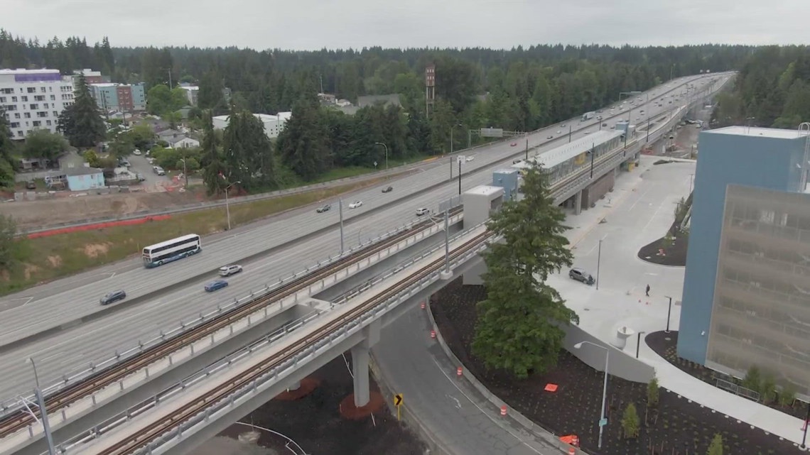 Lynnwood Link Extension opens Friday | king5.com