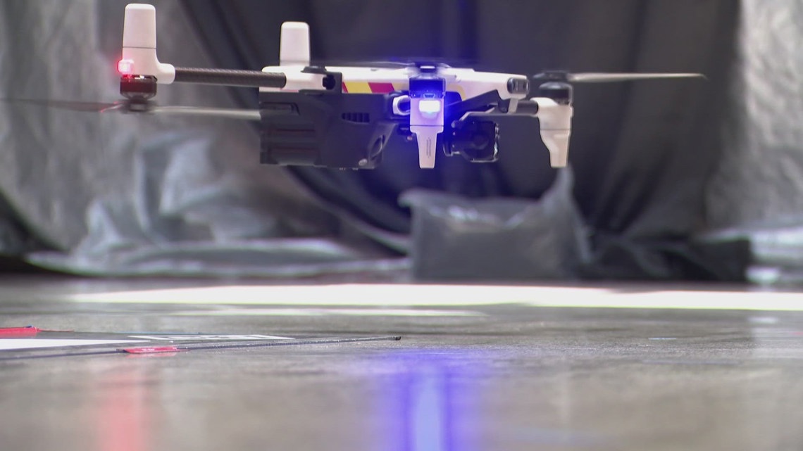 Drone responding to 911 emergency calls in Redmond | king5.com