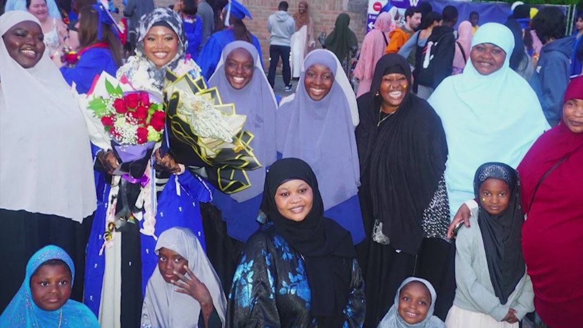 Refugee students thrive with Falis Community Services | king5.com