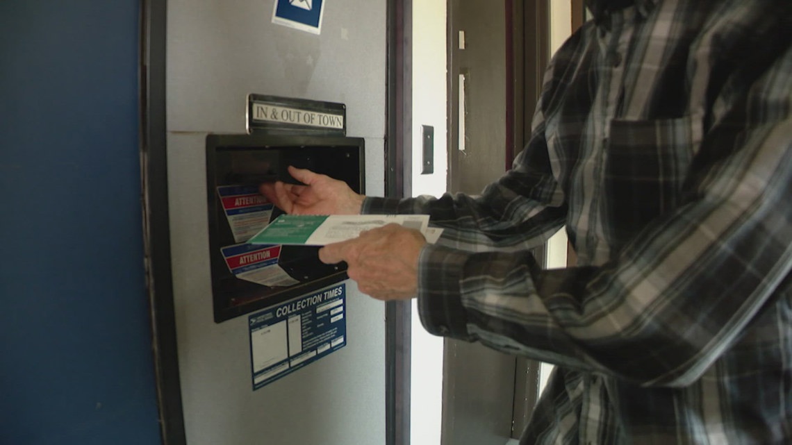 Crooks take mail theft to a new level, break into Whidbey post office ...