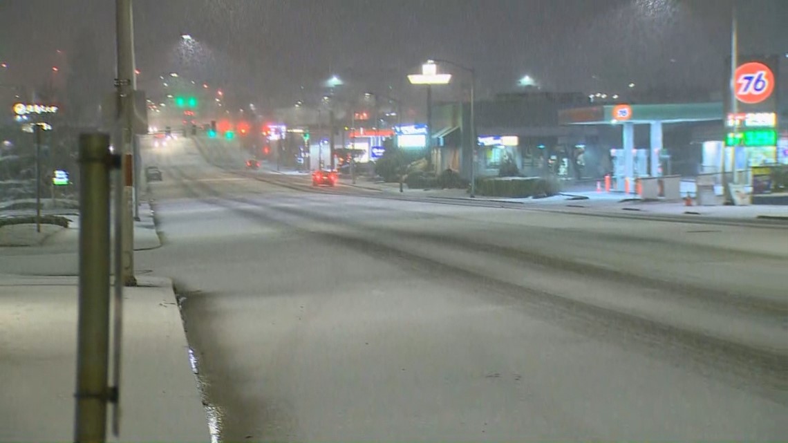 Timeline: Puget Sound lowland snow could start falling Sunday | king5.com