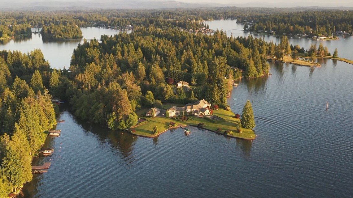 This Snag Island mansion is lakeside-livin' at its finest | king5.com