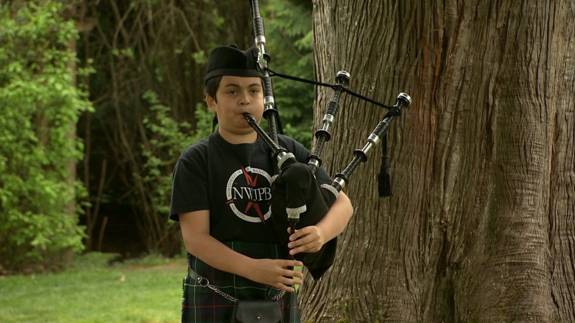 11-year-old bagpiper performs for Bothell neighbors through pandemic ...