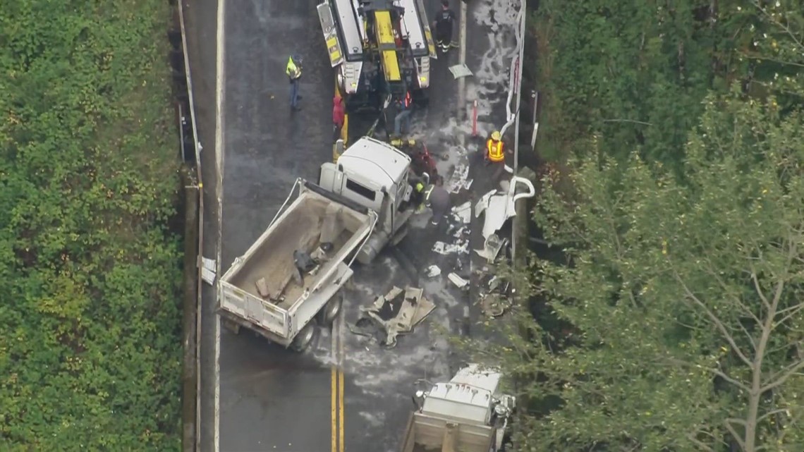 VIDEO: Dump truck crash causes full closure of US 2 | king5.com