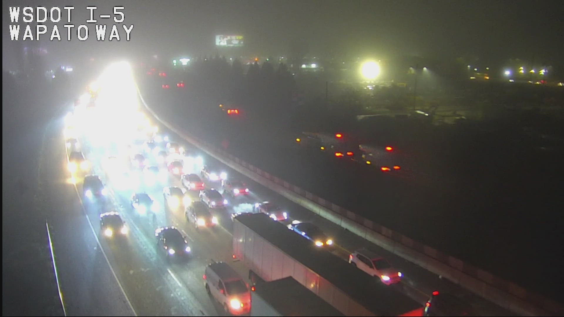 BREAKING: 20 car pileup on I-5 | king5.com