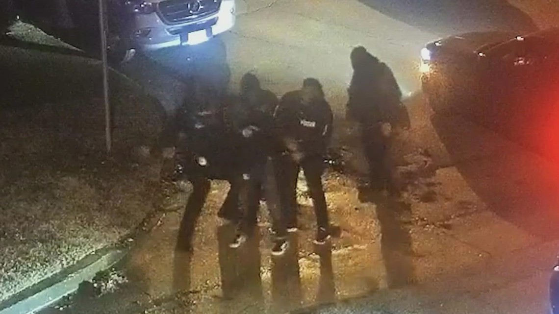 Memphis police release video of fatal beating | king5.com