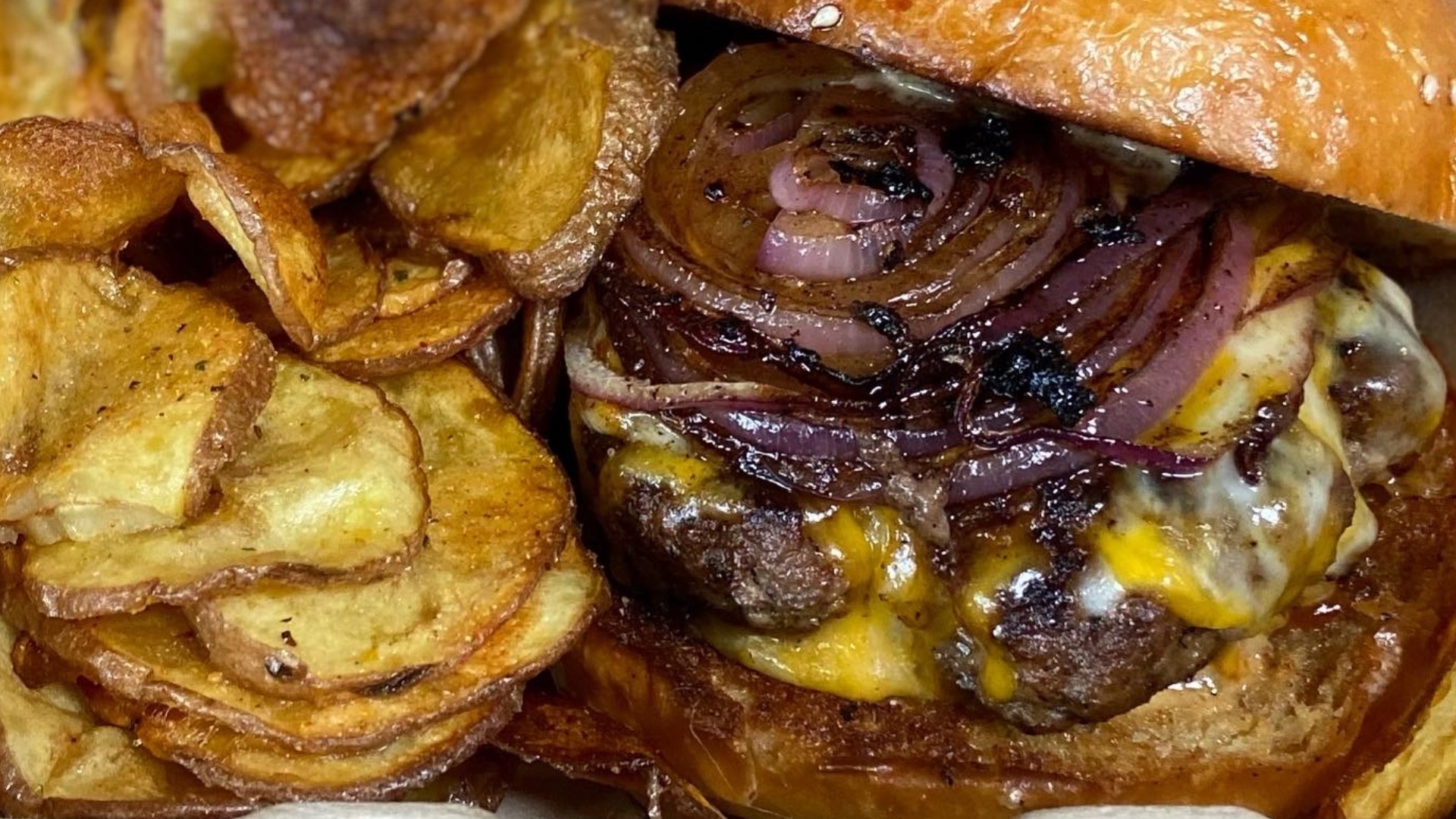 Seattle's Lil Red's BBQ named one of 20 best in America | king5.com