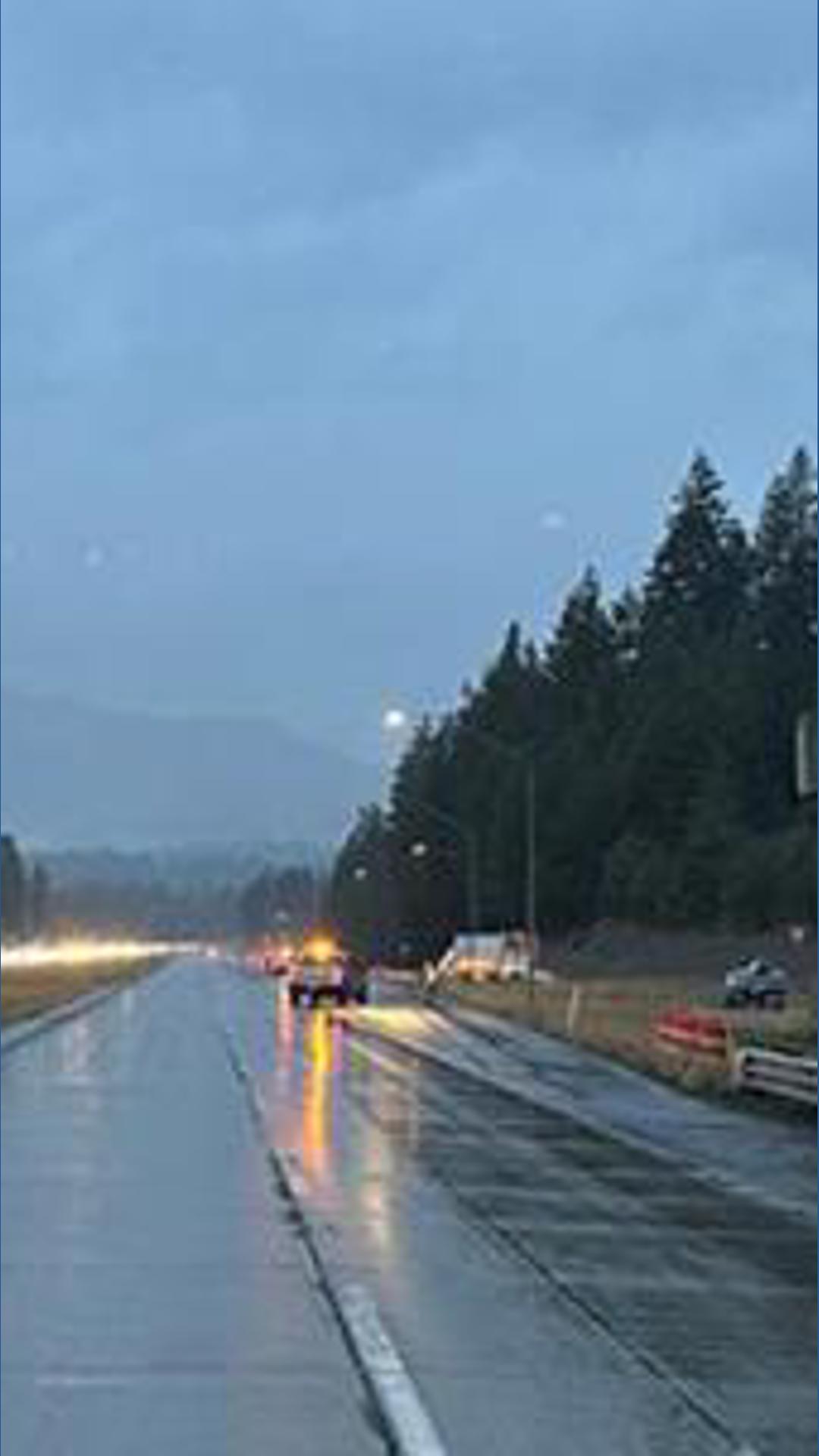 Westbound I-90 near Cle Elum back open after crews demolish damaged ...