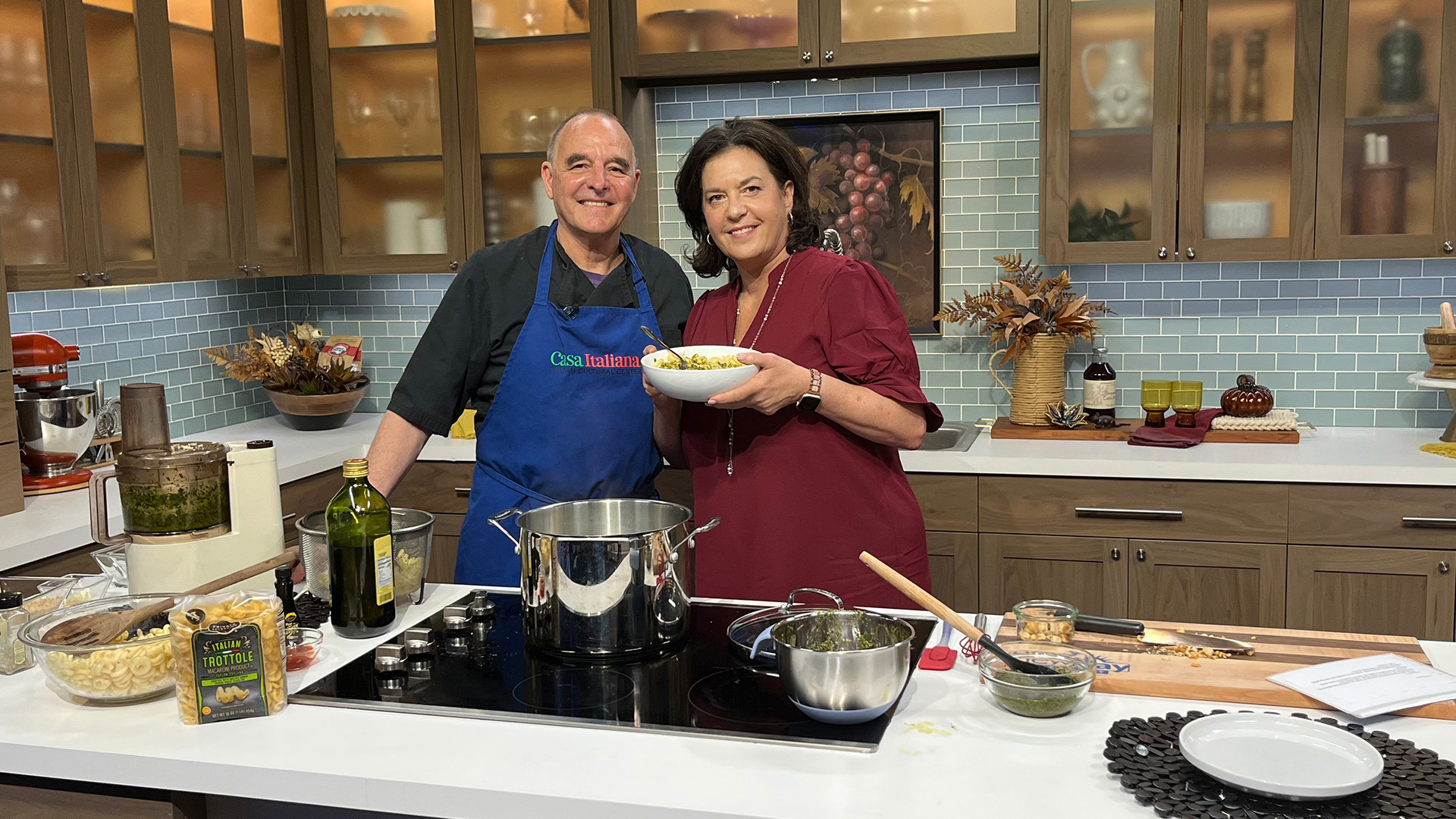 Oregon Hazelnut Basil Pesto | king5.com