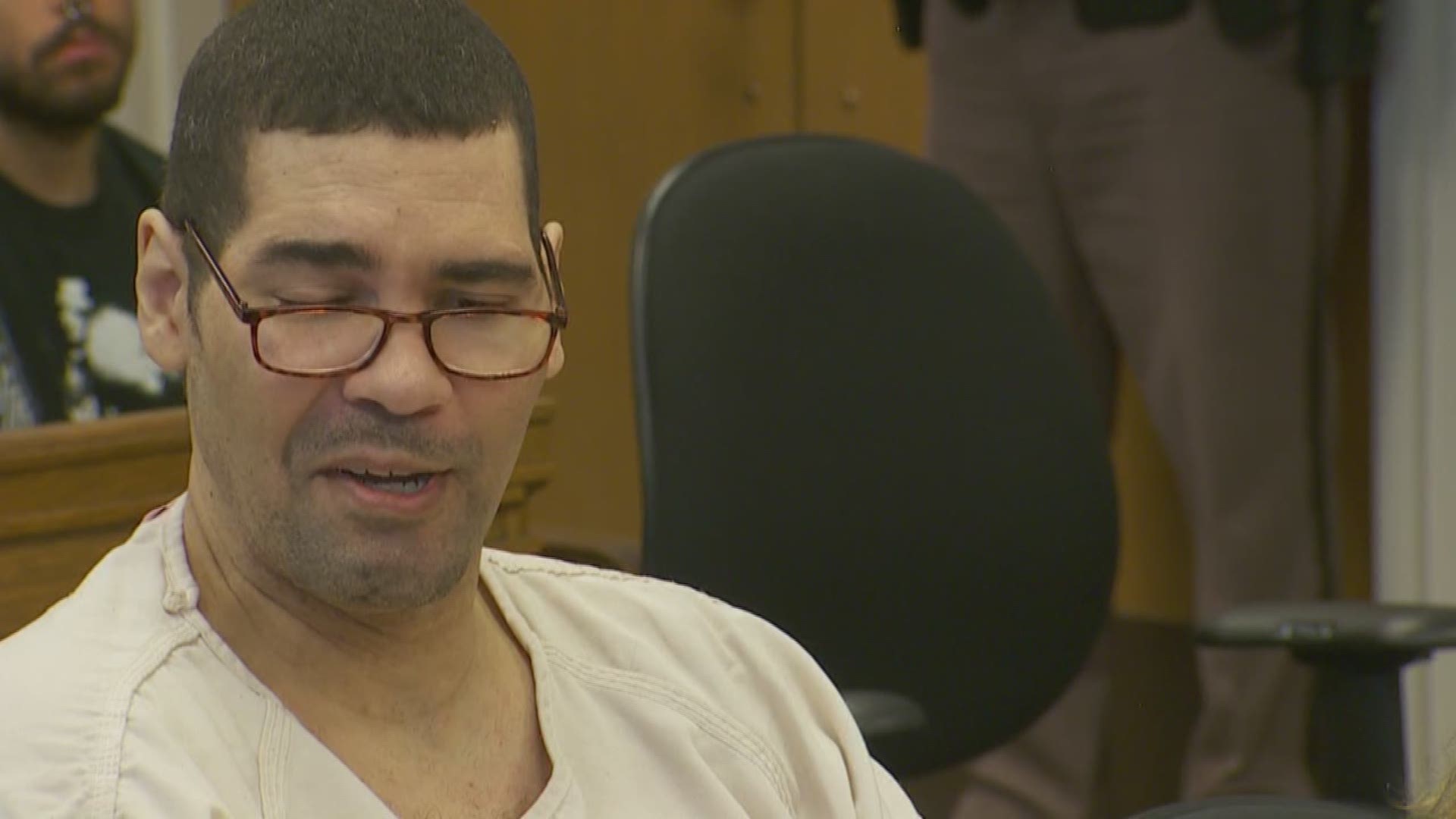 Christopher Monfort, who killed Seattle officer, dies in prison | king5.com