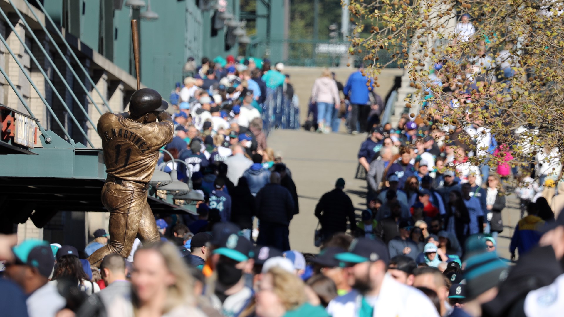 Know before you go: Seattle Mariners fan guide to T-Mobile Park | king5.com