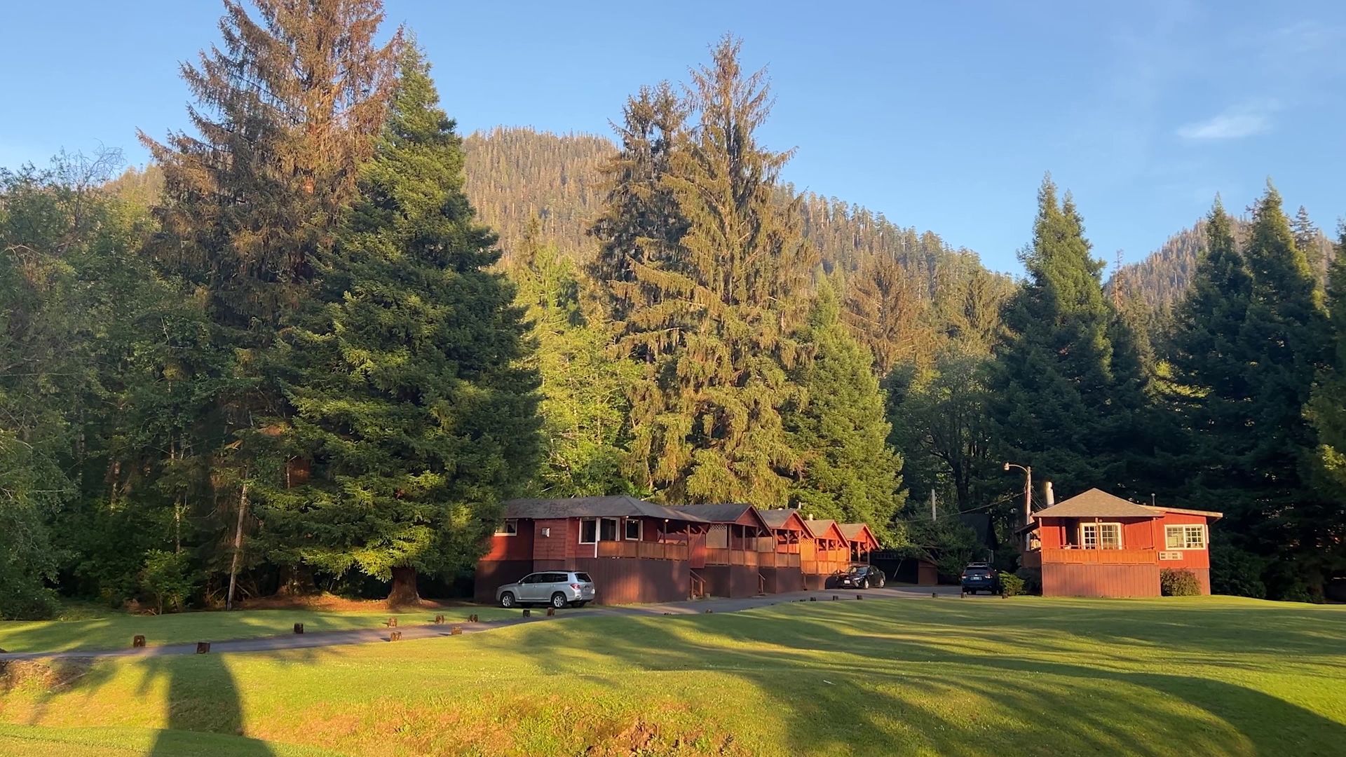 Viewers crown Rain Forest Resort Village 'Best Cabins' | king5.com