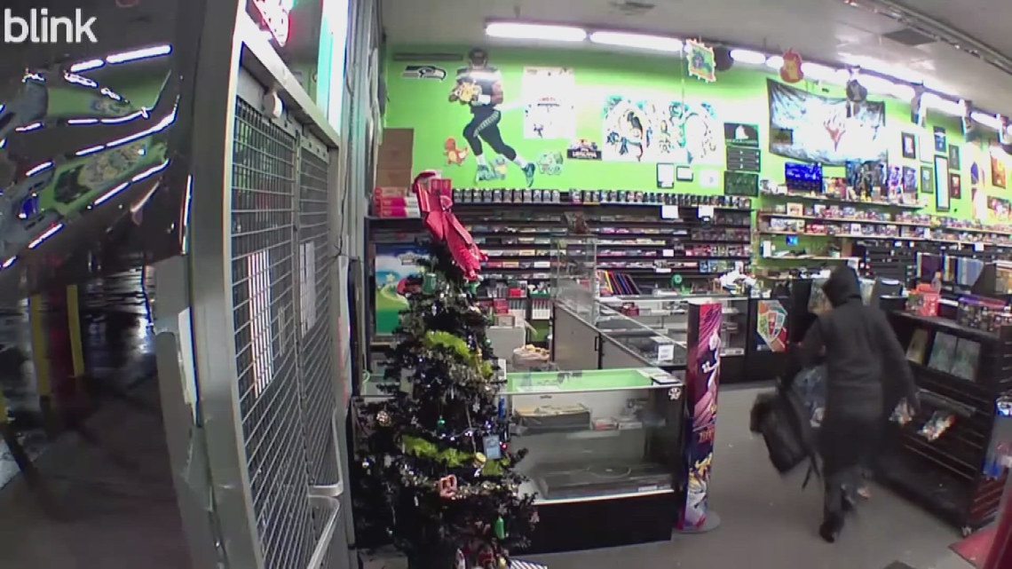Axe-wielding thief steals $30K in rare Pokémon cards from Everett store ...