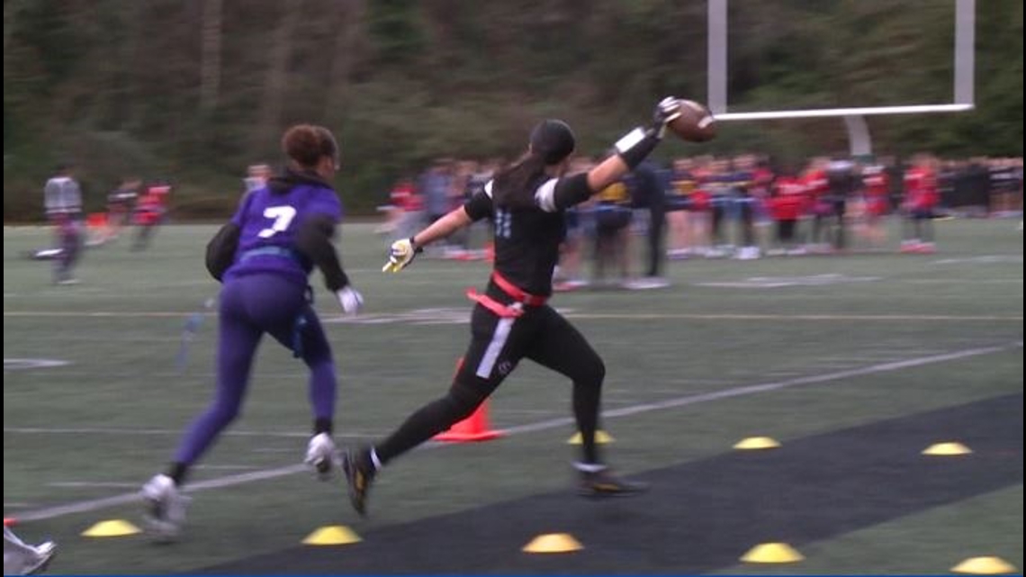 Chief Sealth senior nominated for flag football Maxwell Award | king5.com
