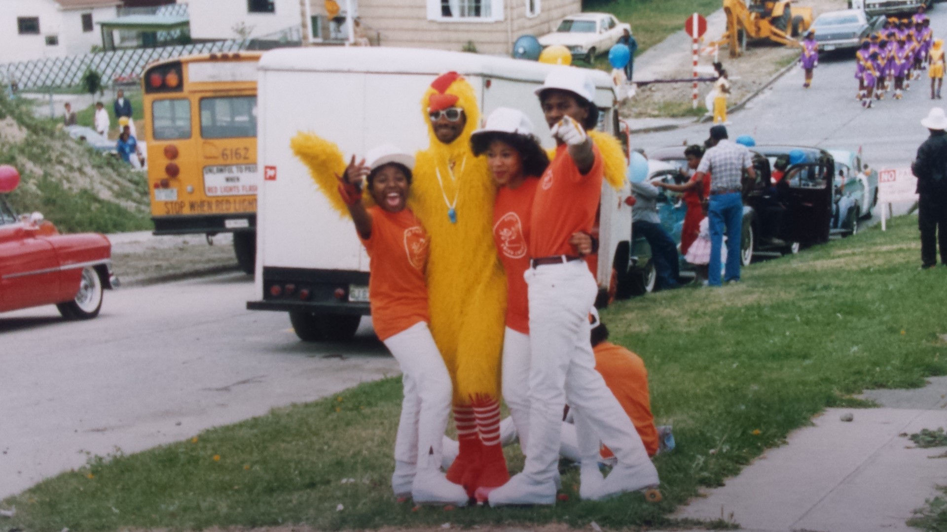 Ezell's celebrates 40 years of famous chicken | king5.com