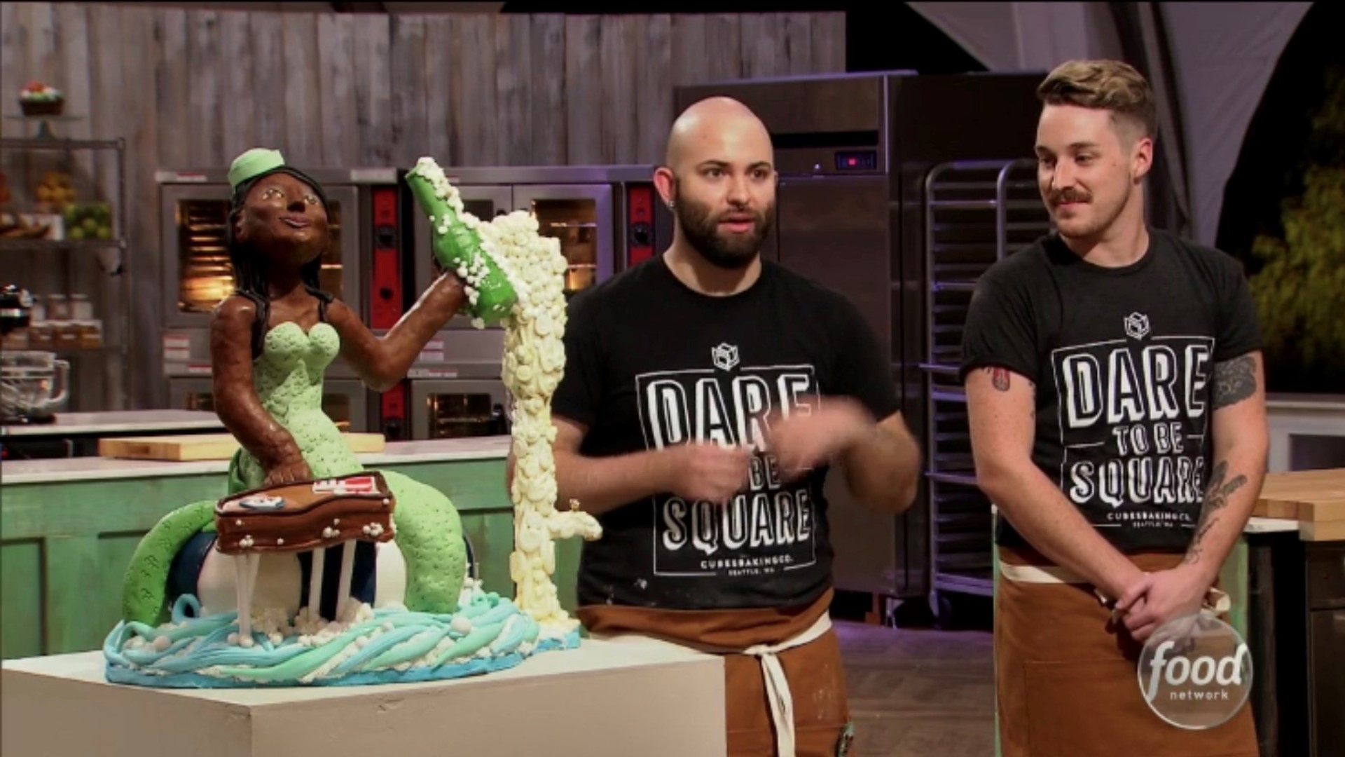 Local baker wins all on Food Network cake competition | king5.com