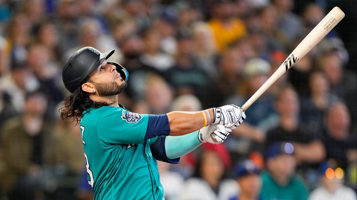 Mariners trade Eugenio Suárez for 2 Diamondbacks players | king5.com