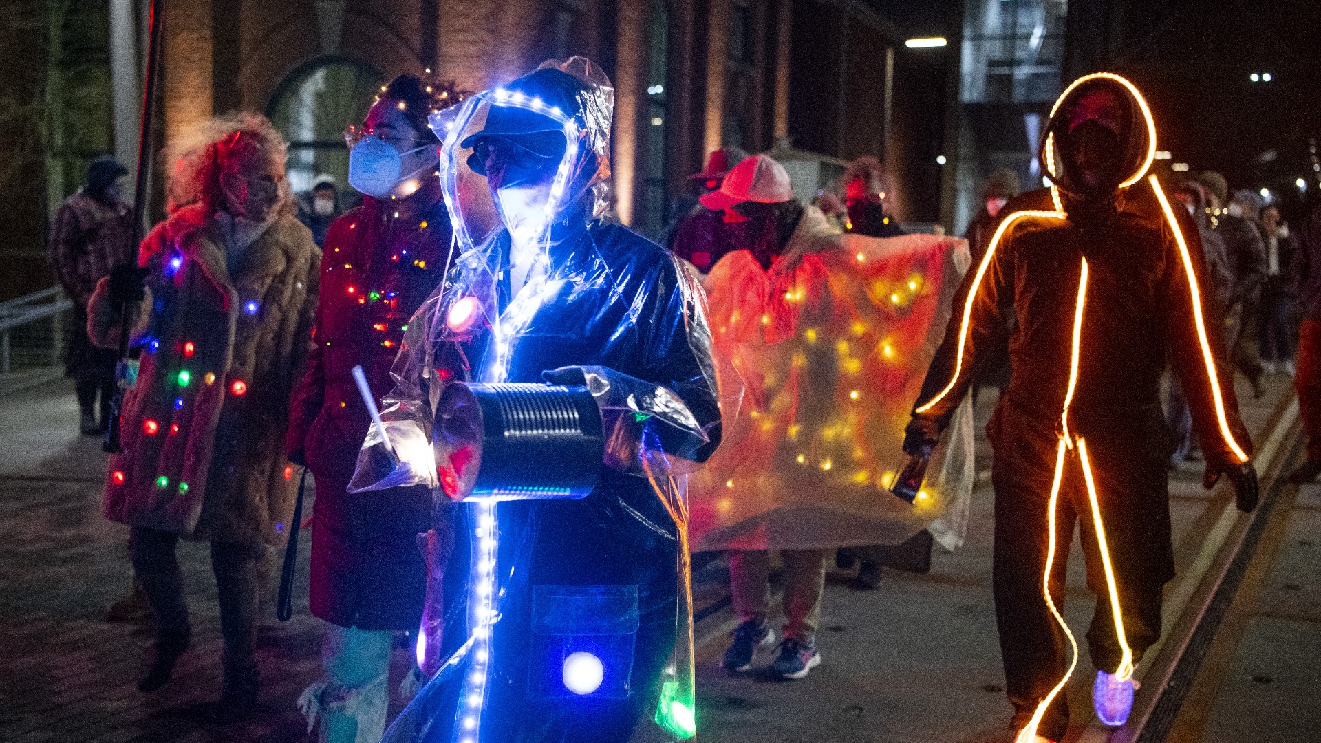 Tacoma Light Trail returns to bring bright lights to winter's darkest ...
