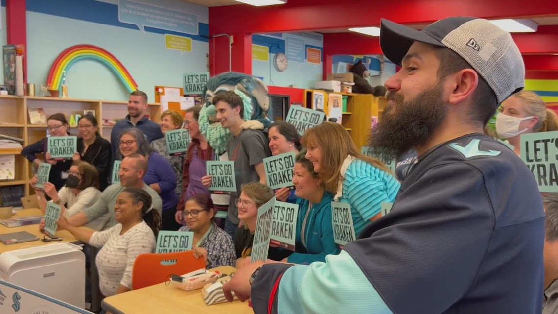 Kraken Mascot Buoy gives local teachers free playoff tickets | king5.com