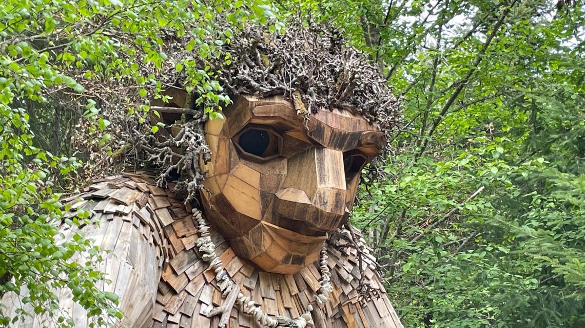 Bainbridge troll wins big while keeping peace - BNWE 2024 | king5.com