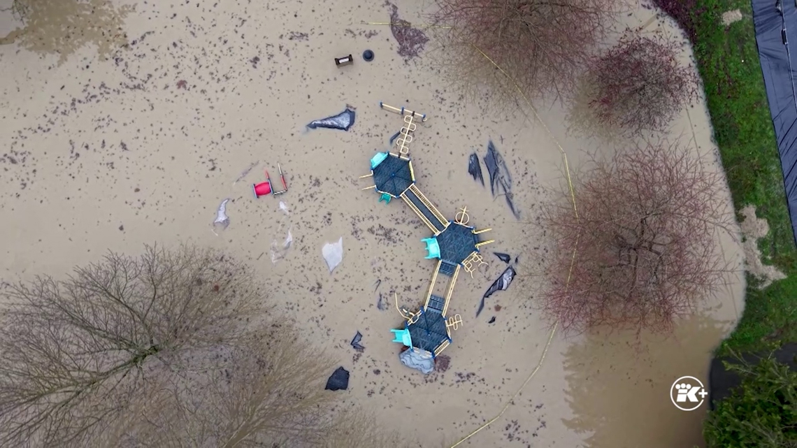 Skagit River dike holds, but the worst is yet to come | king5.com