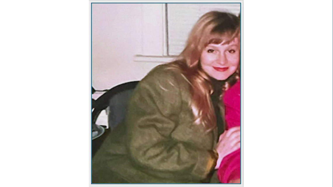 Former police officer Daniel Auderer files claim against Seattle ...
