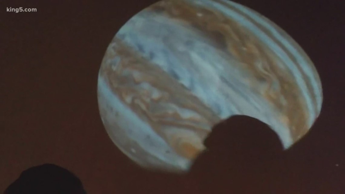 Drone mission to Saturn's moon discussed at Bellevue astrobiology ...