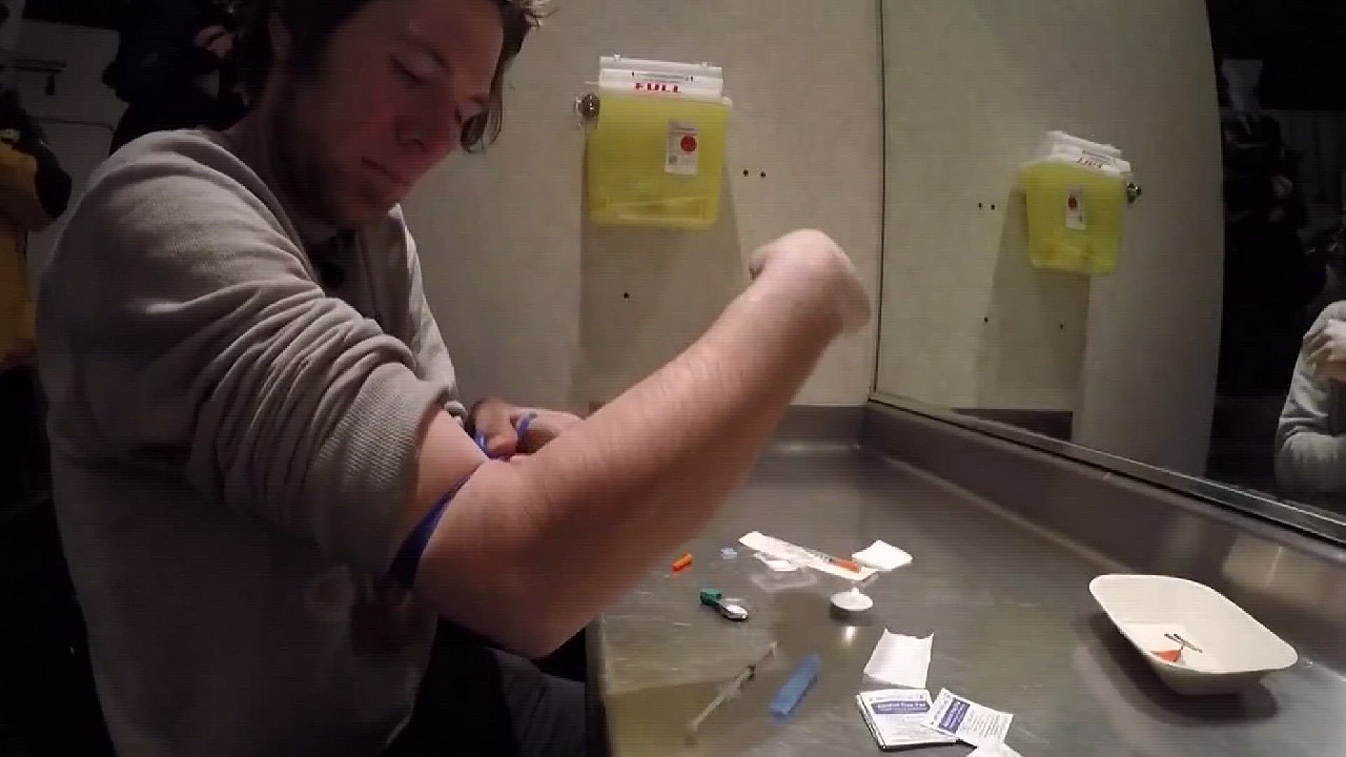 Inside the Vancouver, B.C. drug injection site | king5.com