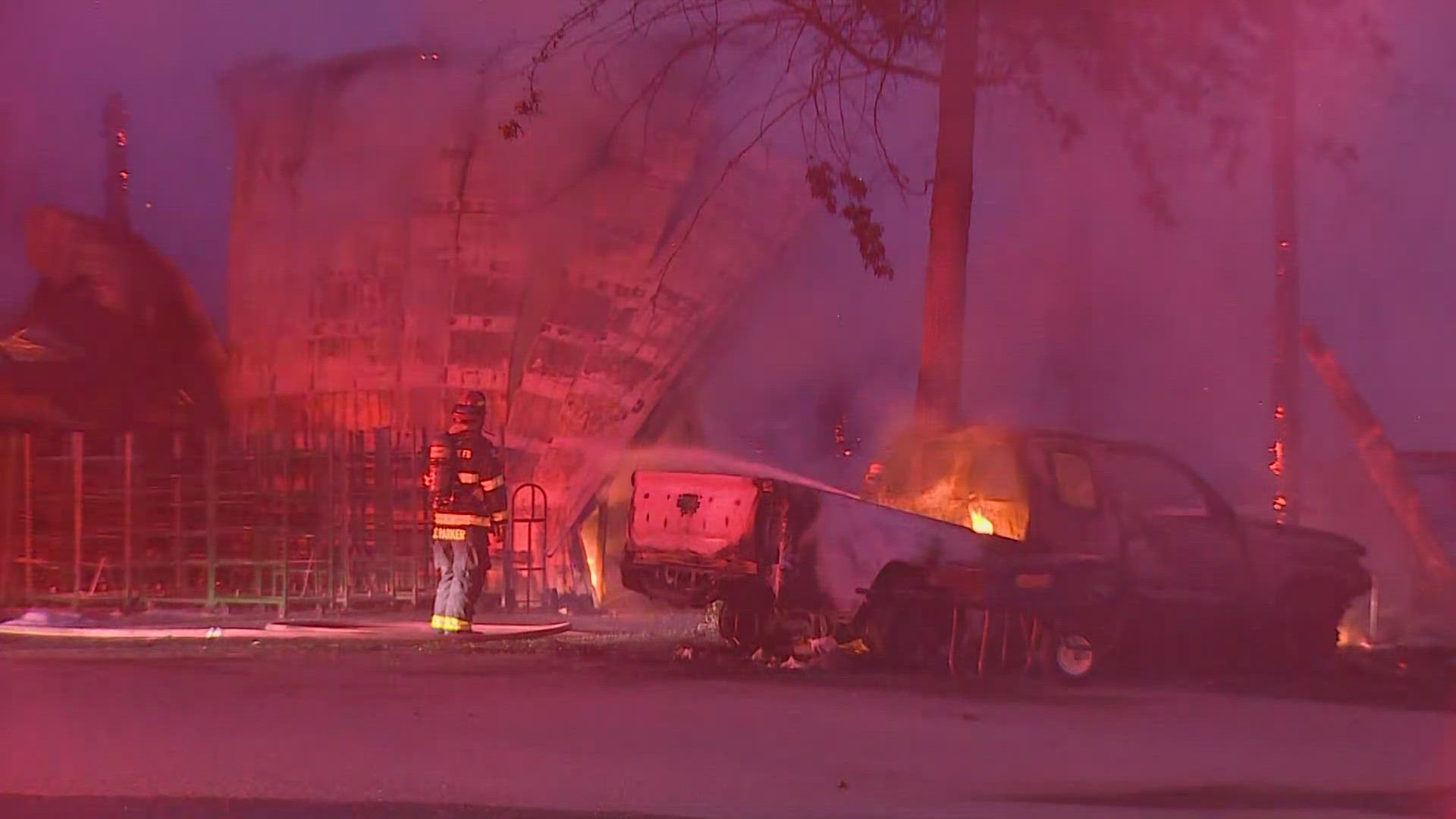 BREAKING: Sammamish landscaping company building destroyed in fire ...