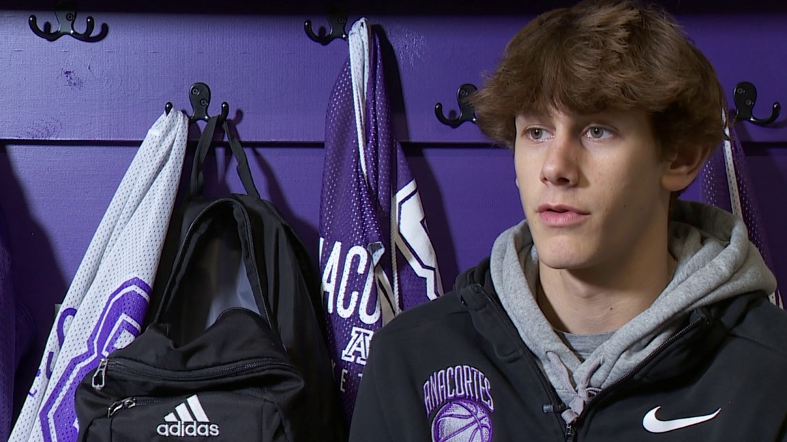 PREP ZONE: Anacortes basketball star Davis Fogle, Seahawks chasing ...