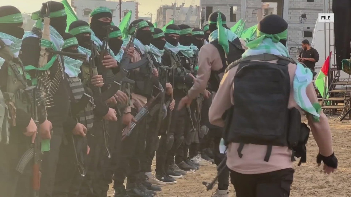 Trump issues new warning to Iran, Hamas | king5.com