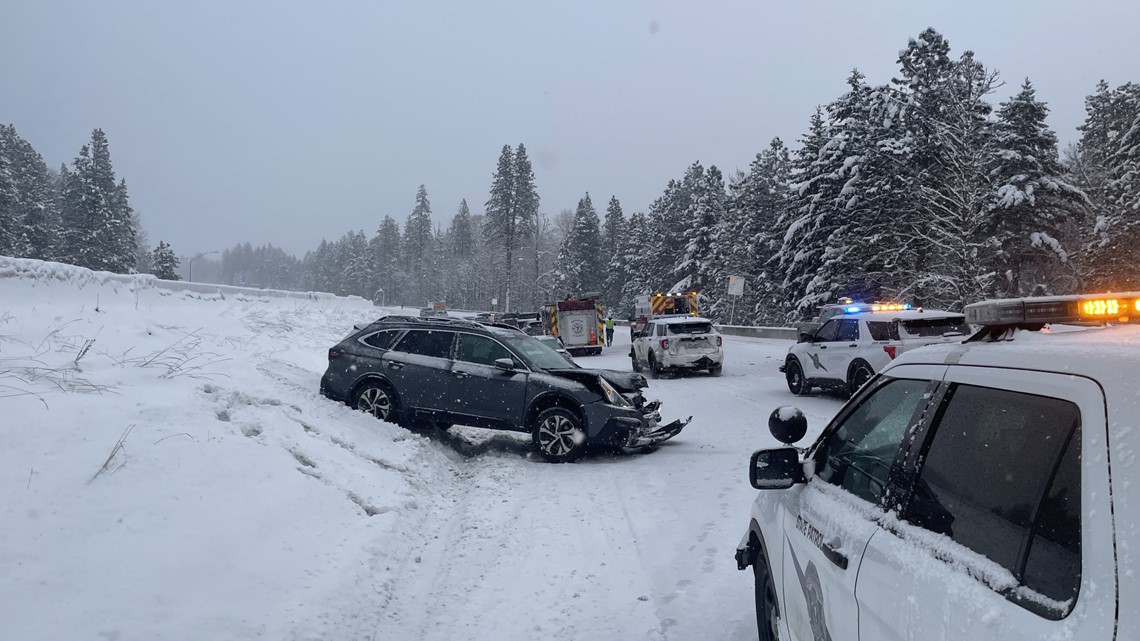 15-car crash closes eastbound I-90 near Snoqualmie Pass | king5.com