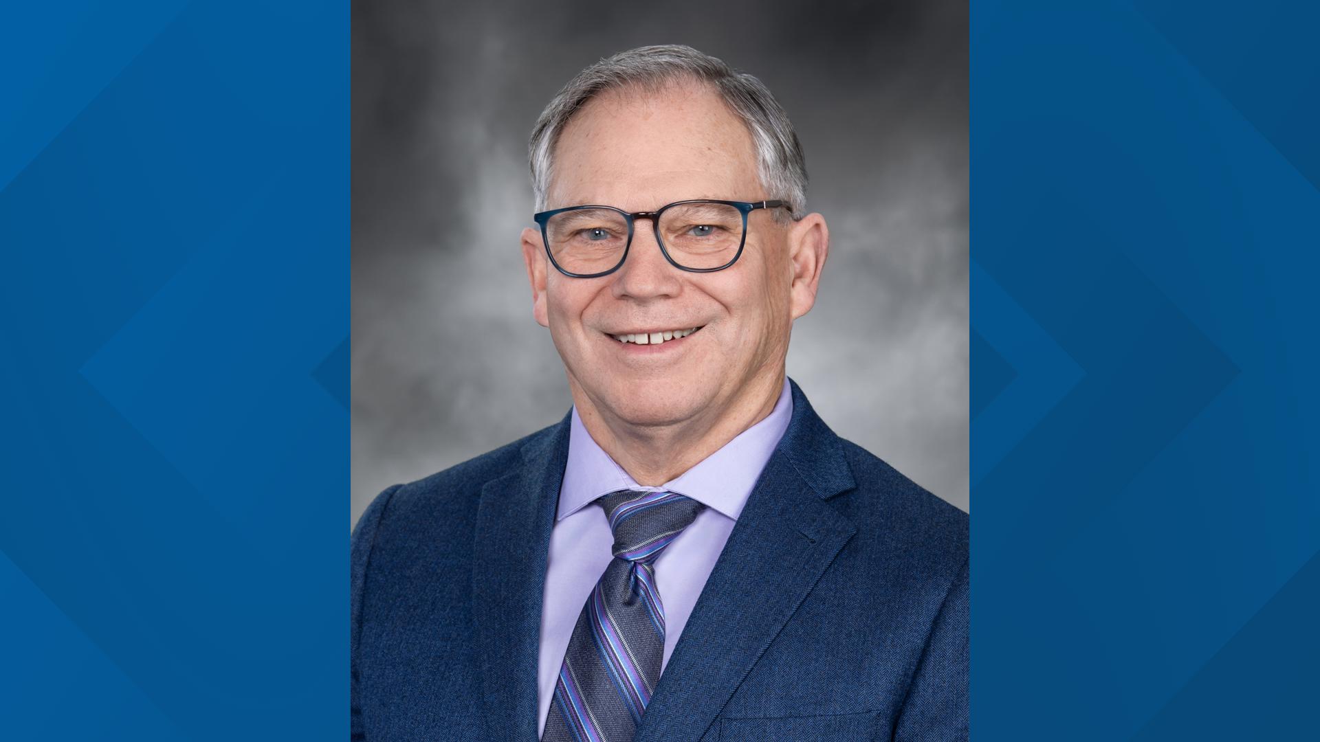 Gov. Ferguson signs Sen. Bill Ramos' final bills at event in Issaquah | king5.com