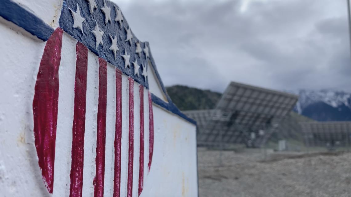 Time stands still at the Pacific Northwest's loneliest border crossing ...