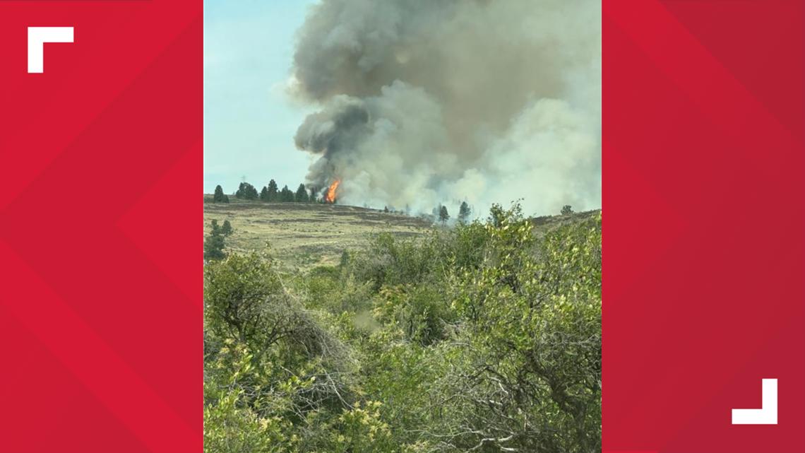 Kittitas County brush fire prompts evacuation notices | king5.com
