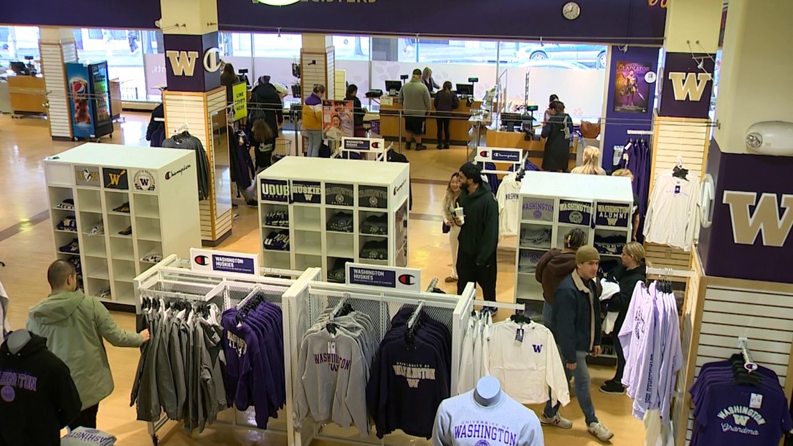 Record-breaking UW merchandise sales during historic season | king5.com