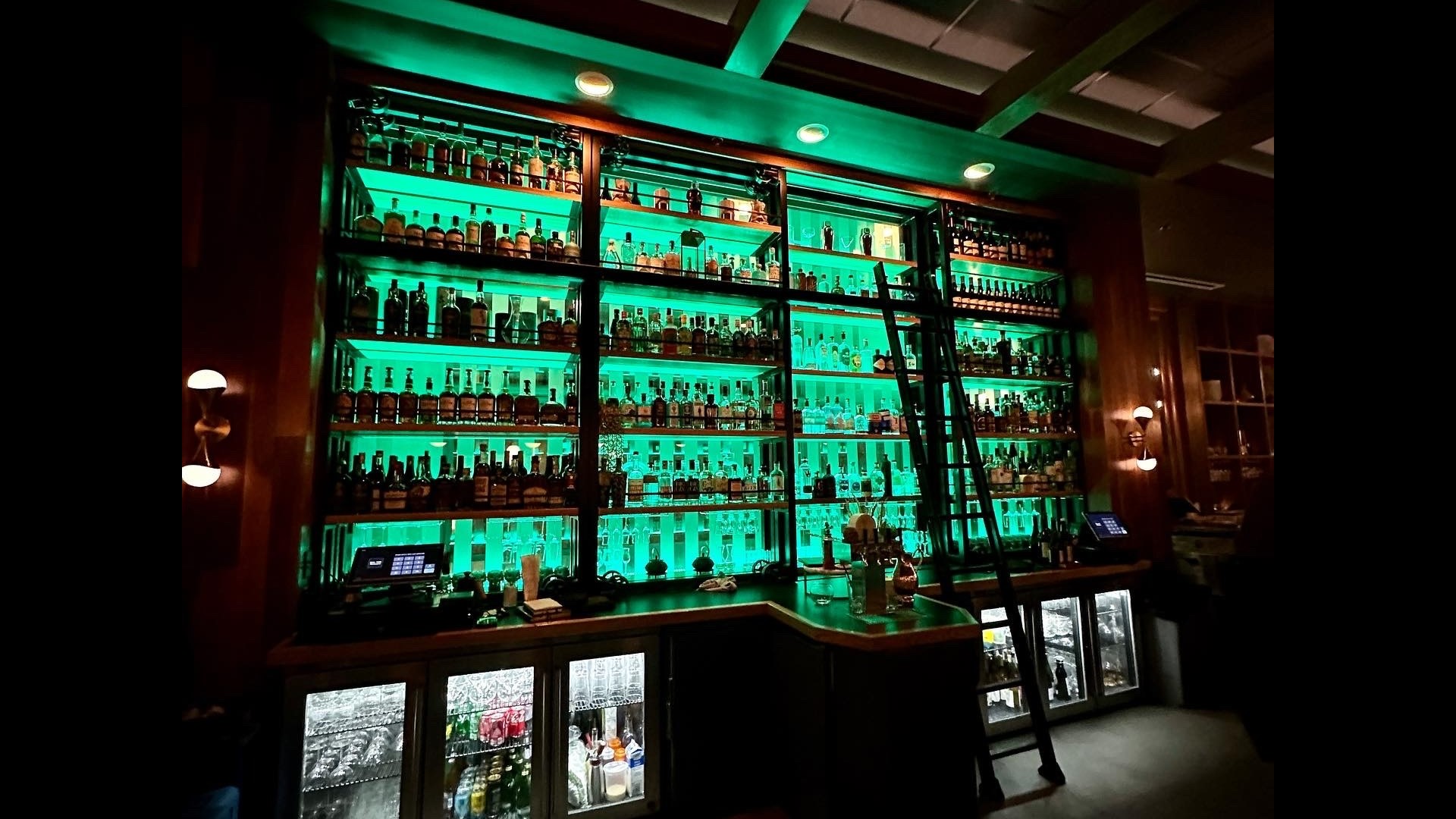 Progressive Indian cuisine comes to Seattle at new restaurant | king5.com