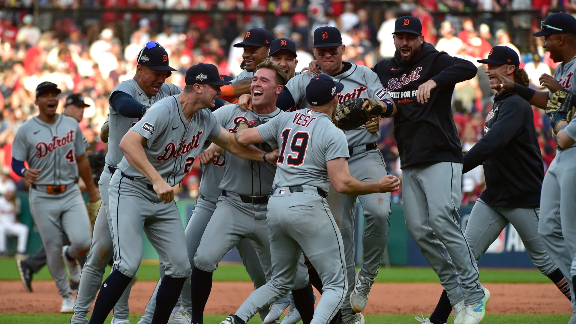 Former Seattle radio host Bob Rivers dies at 68 after cancer battle ...